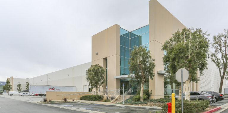 Smithway Industrial - Thorofare Capital